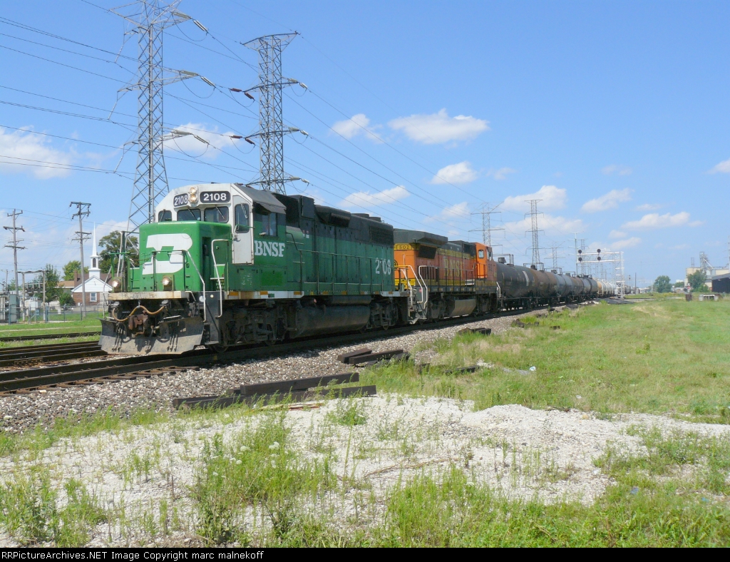 BNSF 2108